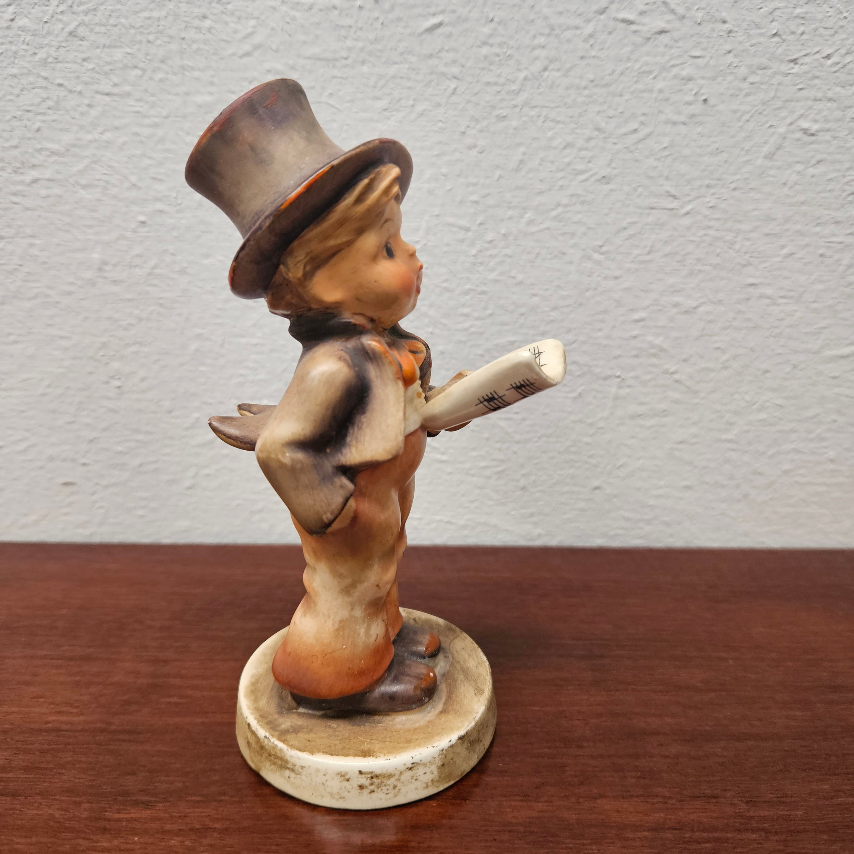 Hummel figurine of Boy Singing – Moonee Ponds Antiques
