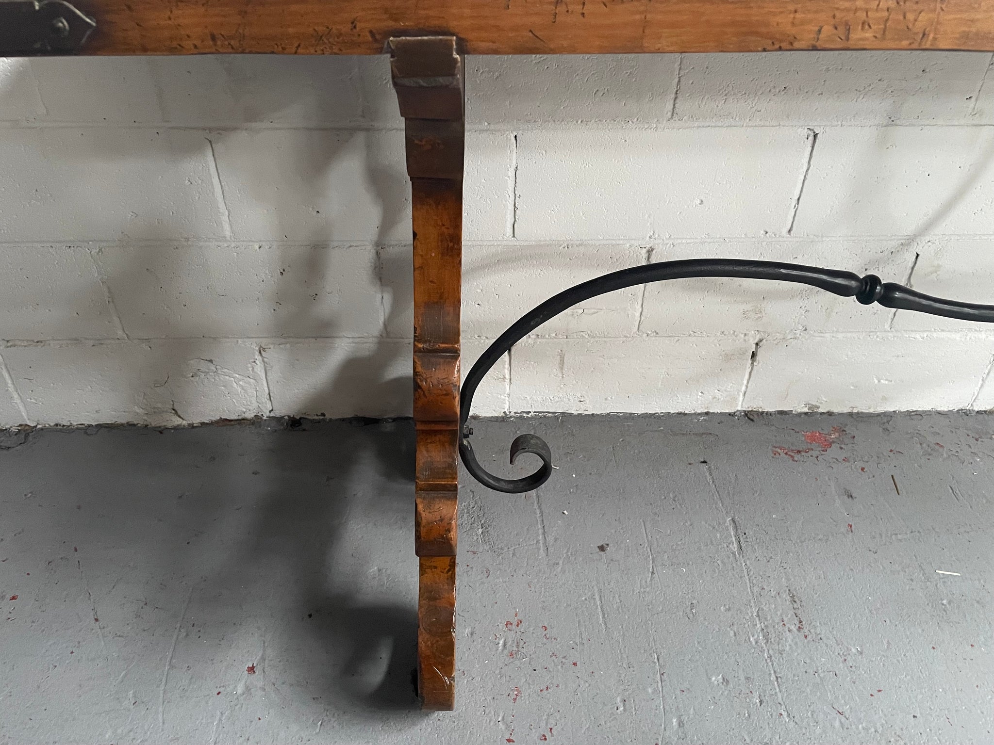 Vintage Walnut Long Spanish Style Console Table – Moonee Ponds Antiques