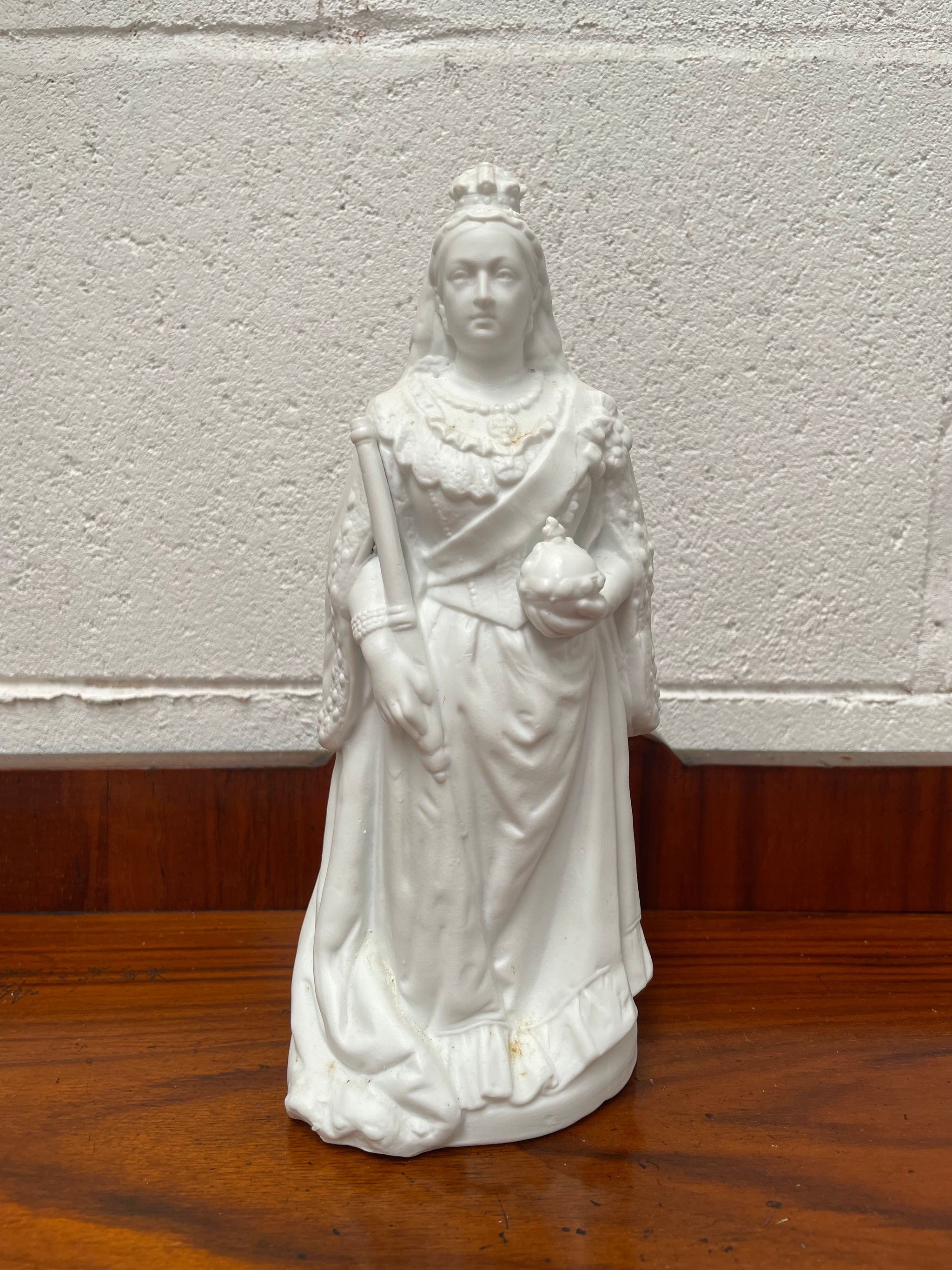 Queen Victoria Parian Ware Figure – Moonee Ponds Antiques